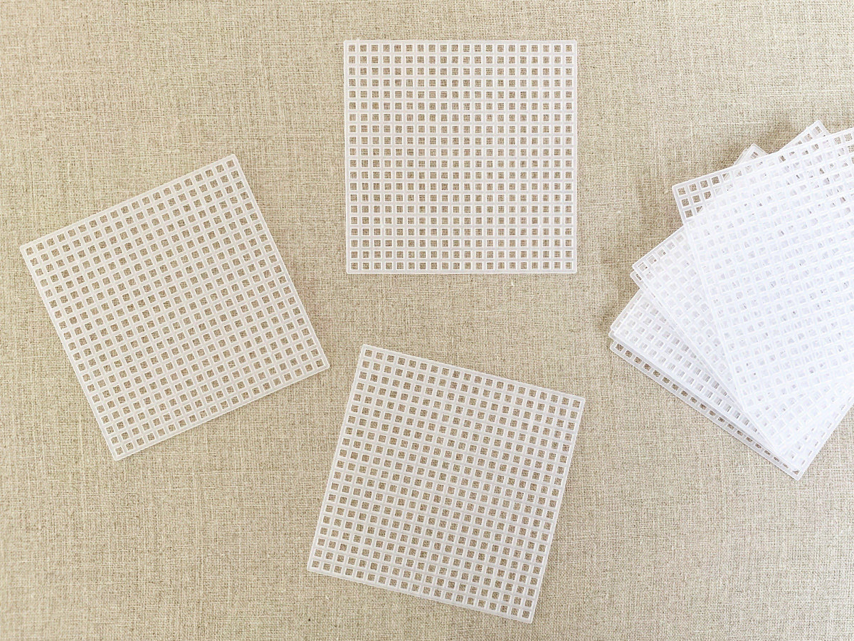 Plastic canvas square – Cloud Craft